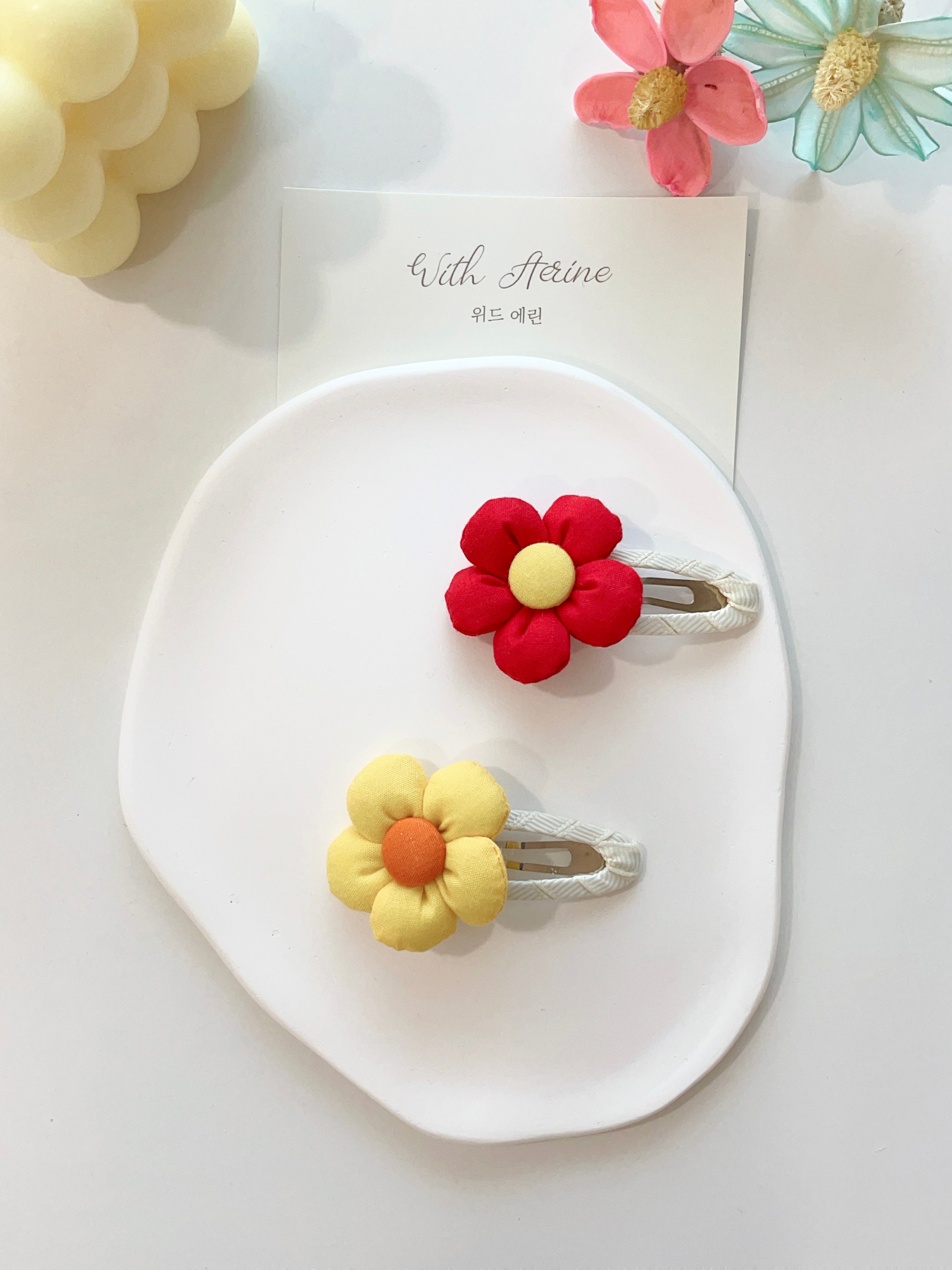 Pika Flower / Single Item – AERINE.SG